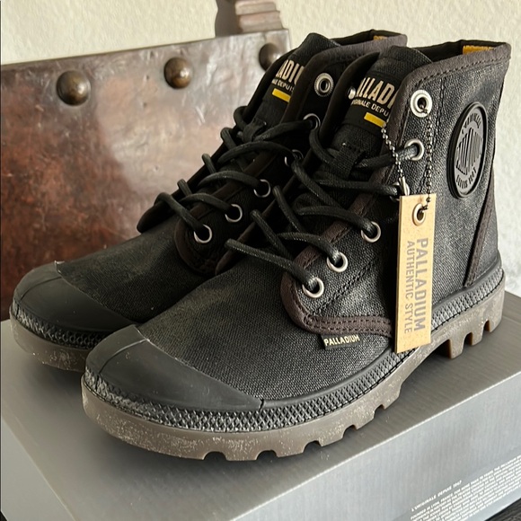 Palladium | Shoes | Palladium Black Hightop Boots Rugged ...